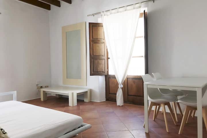 2 B, Precioso Apartamento En Ibiza Marina-puerto, - Ibiza