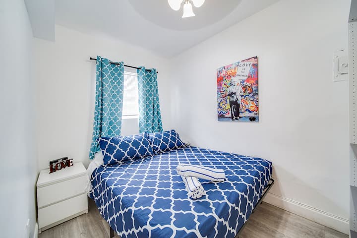 Ocean Drive Beachfront By Deco 305-beachside 1 B/r - Miami Beach, FL