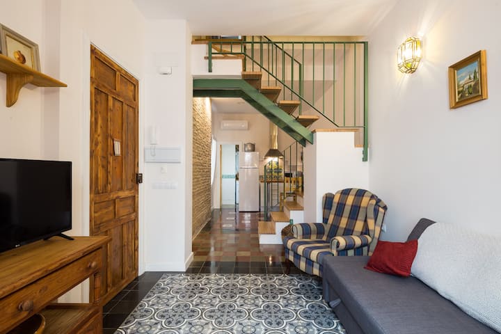 Casa Flota B – Duplex In Triana For 2-4 - Spain