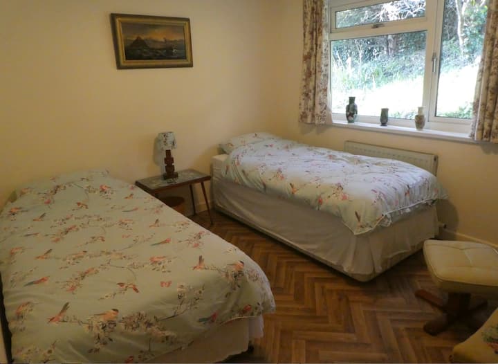 Shearwater B&b, Twin Bedroom - Noss Mayo