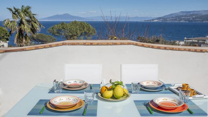 Casa Andrema Holiday Accommodation In Capri Island - Anacapri