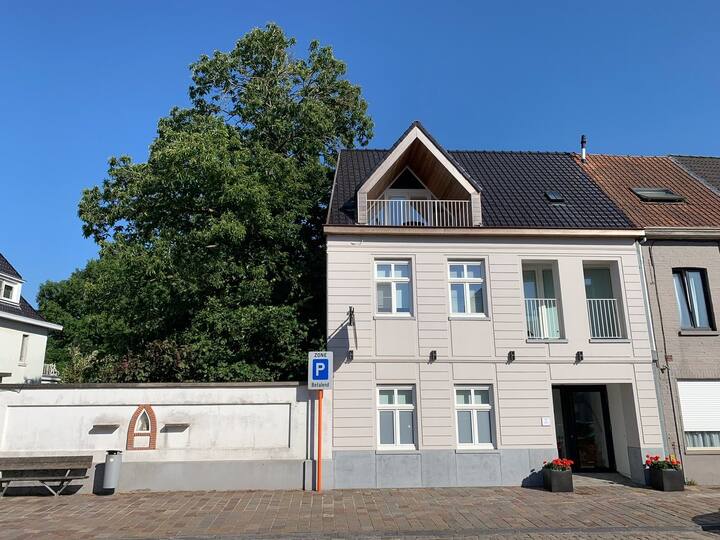 Compact&trendy Appartement Met Ruim Terras - Tielt