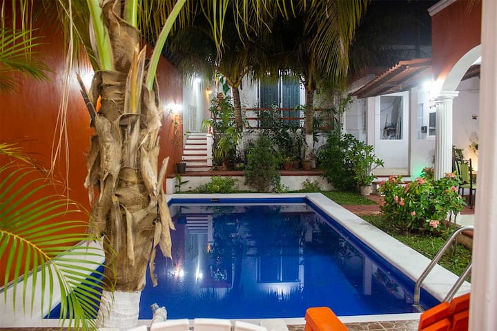 Casa Pajaritos - Valladolid, Mexico