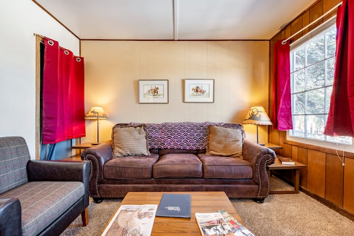Cabin 8, Simple Mountain Cabin - Estes Park, CO