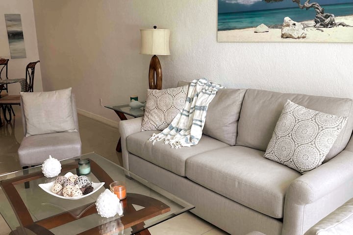 Condo In Sunny Isles Beach Fl - Sunny Isles Beach, FL