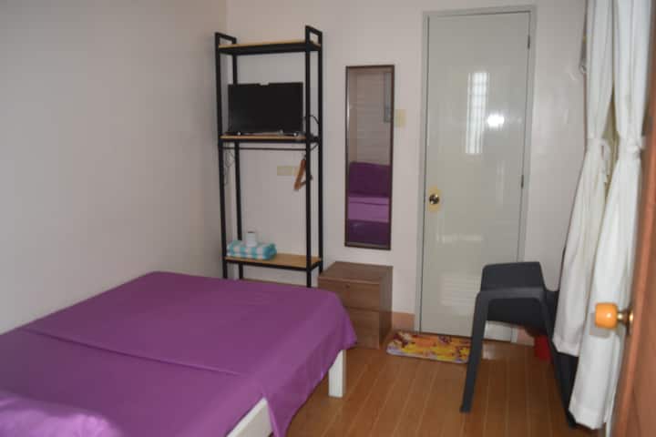 Couple Std. Rm.(303) P1499, Macasil's, San Remigio - Medellin