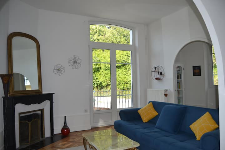 110m2 Dans Maison De Ville Aix 400m Du Centre - Aix-les-Bains