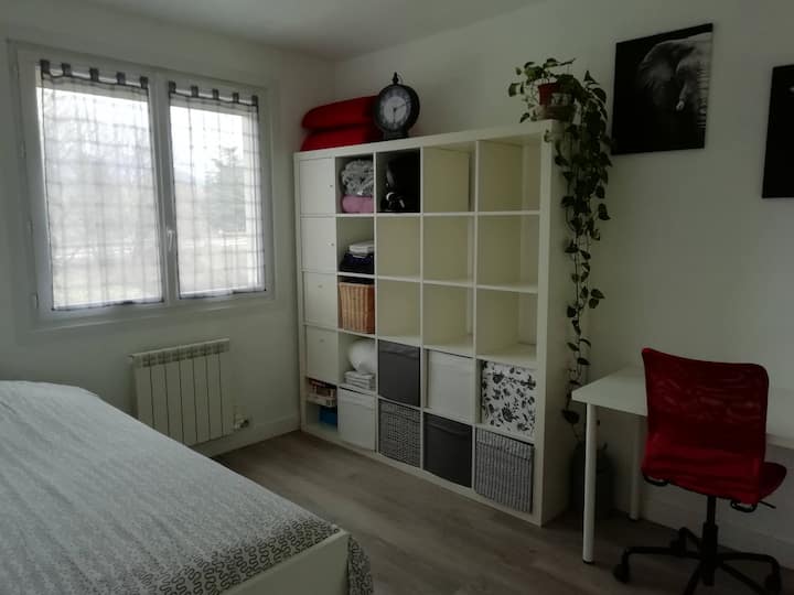 Chambre Privée Dans Appartement à Gières - Grenoble