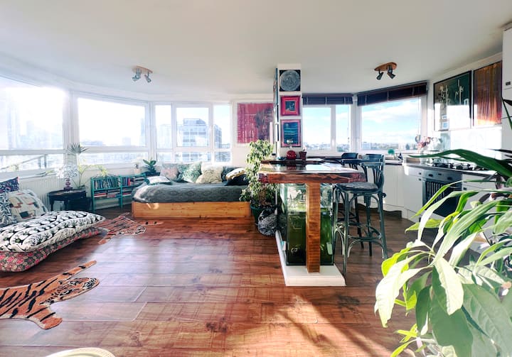 Artist's Retreat With The Best Panoramic Views - Londen