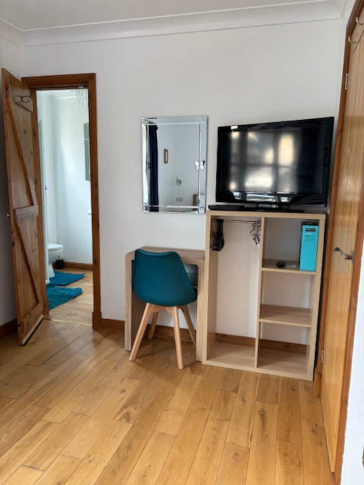 Rothbury - Ensuite Room With King-size Bed - Rothbury