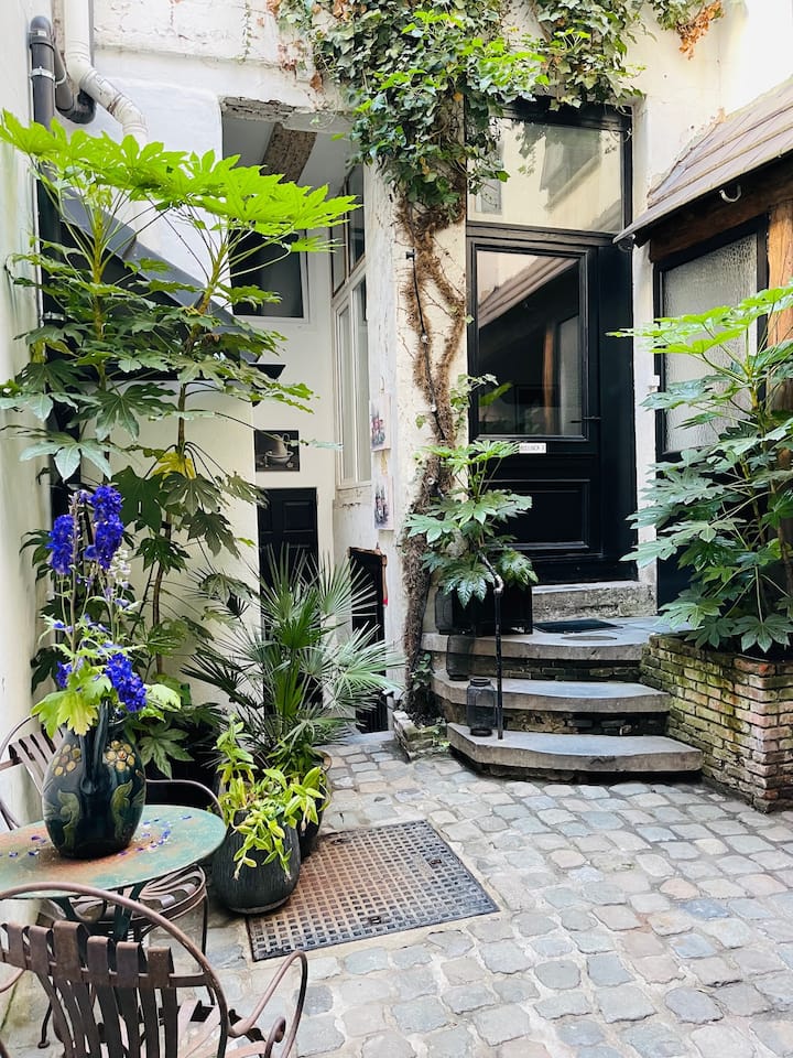 Verborgen Parel In Het Historische Centrum - Anvers