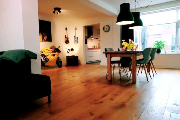Luxurious & Spacious 10min From Efteling & 013 - Tilburg