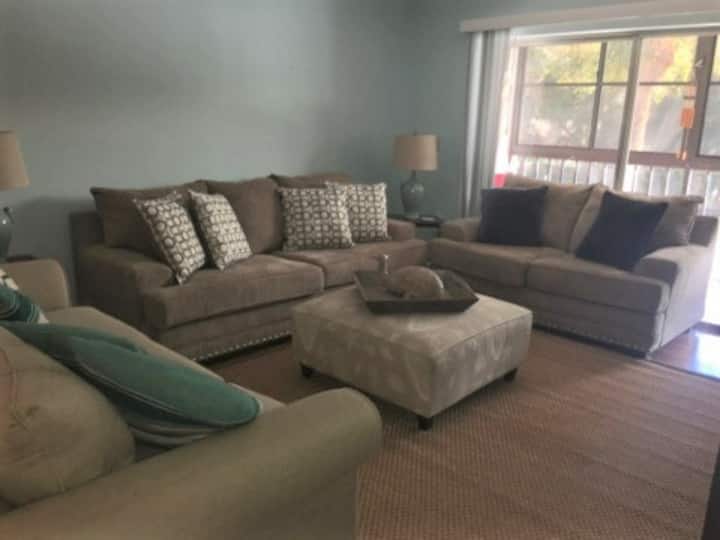 3br 2bth Condo 15 Minutes From Siesta And Lido - Sarasota, FL