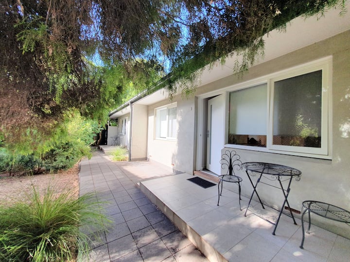 Fully Furnished Apartment3: 7 Mins To Adelaide Cbd - Adelaide