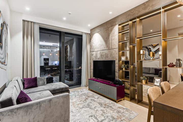 "Sky Suite", Business Apartment On The 60th Floor - Moscow