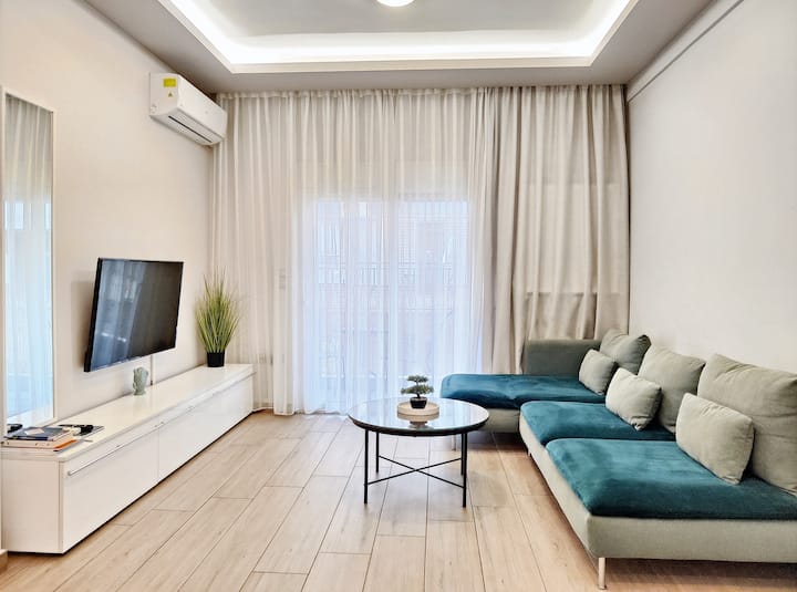 City Center Apartment With A Modern Breeze - Thessalonique