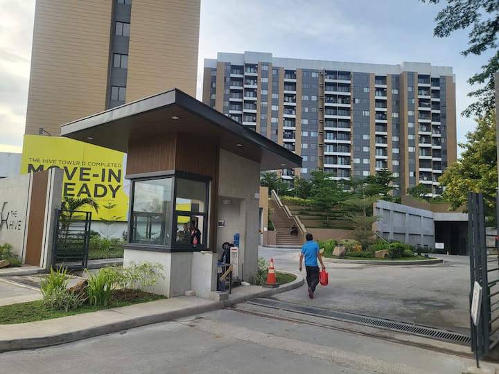 1 Br Condo Unit W/ Wifi, Cable, Netflix - Taytay