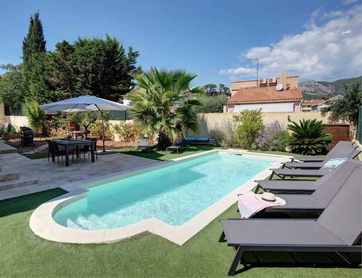 Villa Au Calme, Climatisée, Piscine, Proche Plages - Toulon