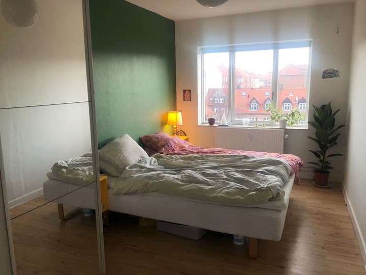 Charming & Light Apartment, 300m From The Metro - Copenhaguen