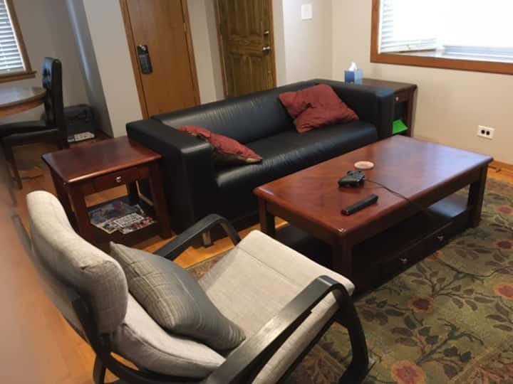 Bedroom In Wilson Ranch - Downers Grove, IL