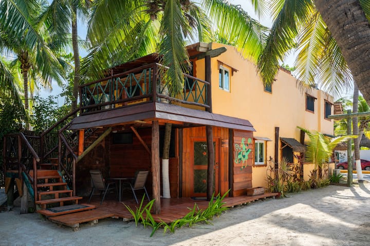 Cabina #5-6 At The Diving Lodge Downtown - Puerto Morelos