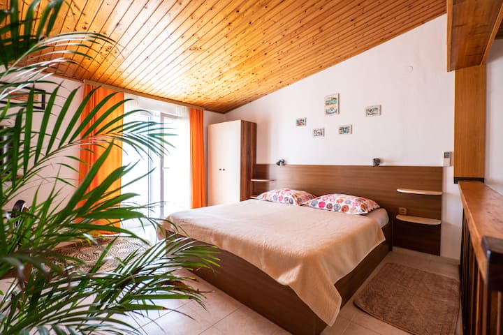 Prince Of Orange - Lovely Loft Studio - Hvar