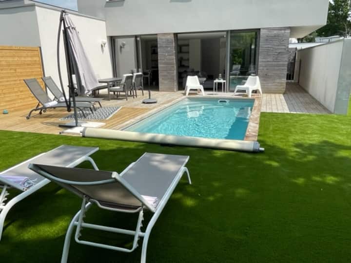 Maison Avec Piscine Privée Chauffée - Vannes