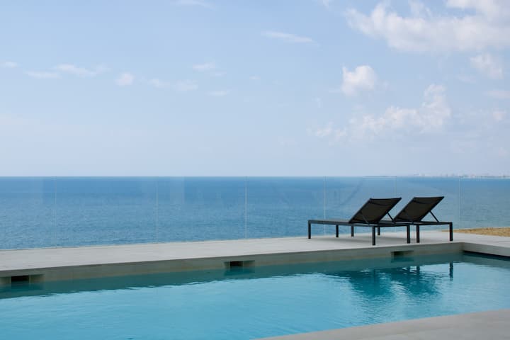 1st Line Villa Mit Fantastischem Meerblick Für 10 - El Campello