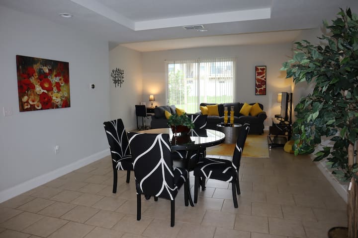 New  Peaceful Family Townhouse In Kissimmee, Fl - St. Cloud, FL