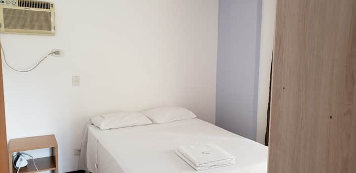 Apartamento Cama Casal (202) Av. Jk X Higienópolis - Londrina