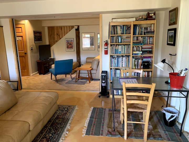 Artists/writers Retreat, Private Suite With Studio - Evergreen, CO