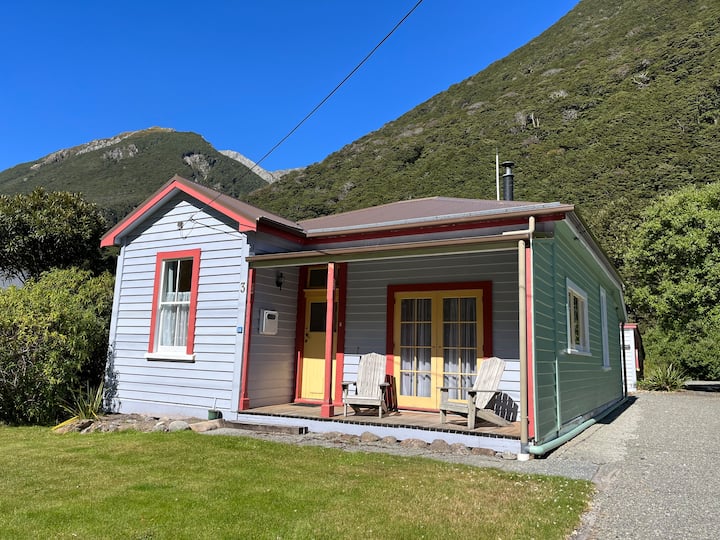 Gateway To Arthur's Pass National Park! - Arthur's Pass Village