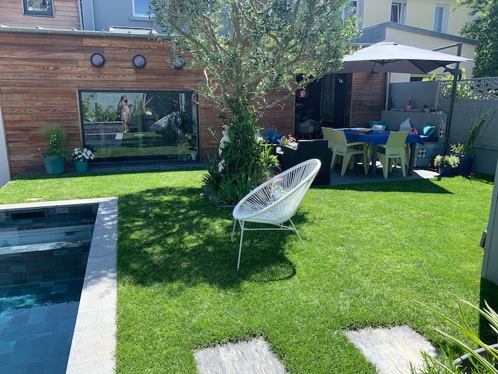 Maison Belété Familiale Avec Jardin Et Piscine - Rennes
