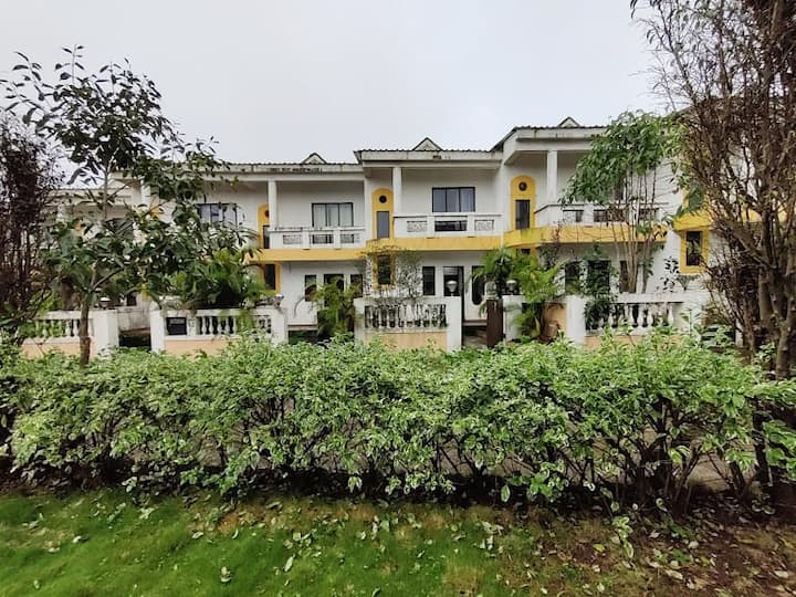 Casa Bluebell 3 Bhk Garden Villa - Mahabaleshwar