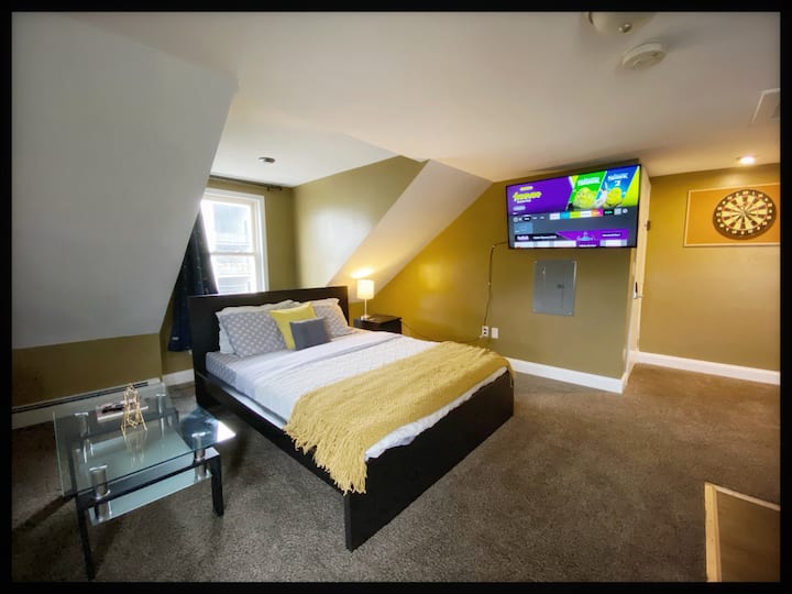 W Awesome Studio Apt - Portland