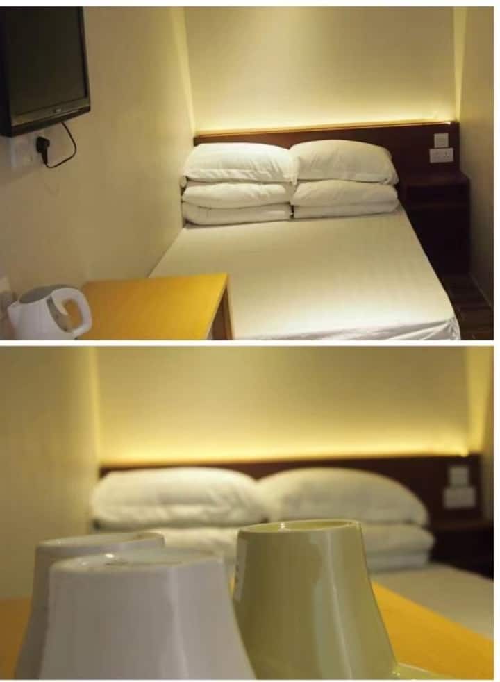 109-doublebed Room(120cm*200cm)without Window - North Point