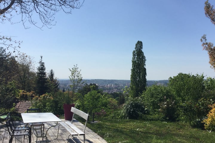 Maison Sur Les Hauteurs De Bregille - Besançon