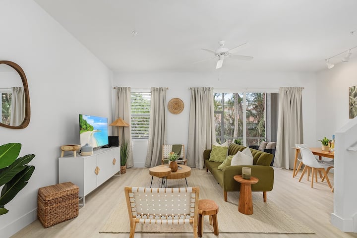 Paradise At Hidden Palms Cove - Fort Myers Beach, FL