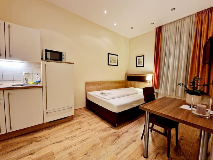 Einzelapartment In Aschaffenburg - Aschaffenburg