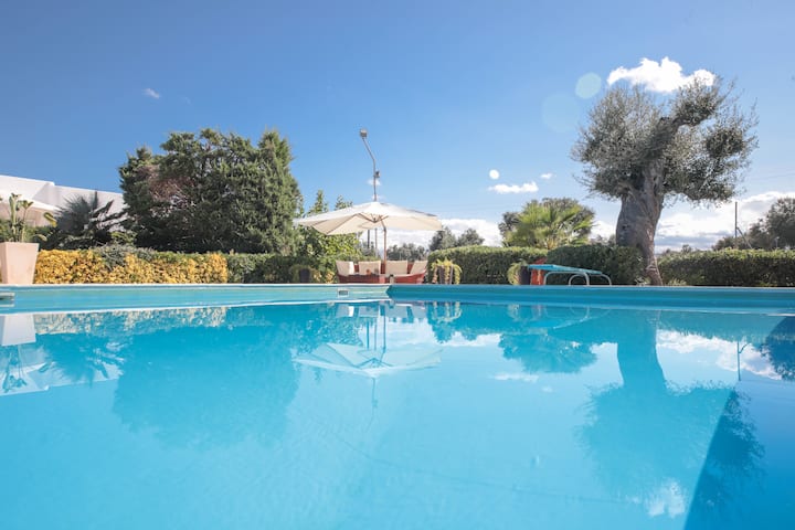 Villa Indipendente Con Piscina - Monopoli
