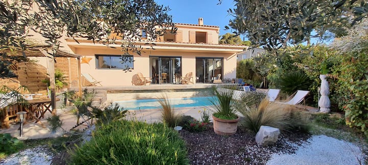 Villa Design Avec Piscine Et Vue Sur Les Falaises - Cassis