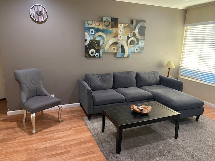 San Jose Condo 2 Bdrm/1 Bath - Entire Unit - San José, CA