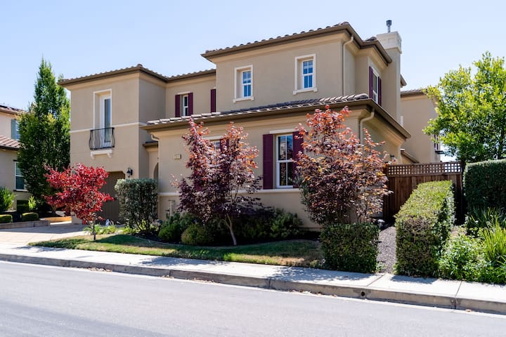 Sf Bay Area Luxury Residence 1 Private Bedroom-3 - Hayward, CA