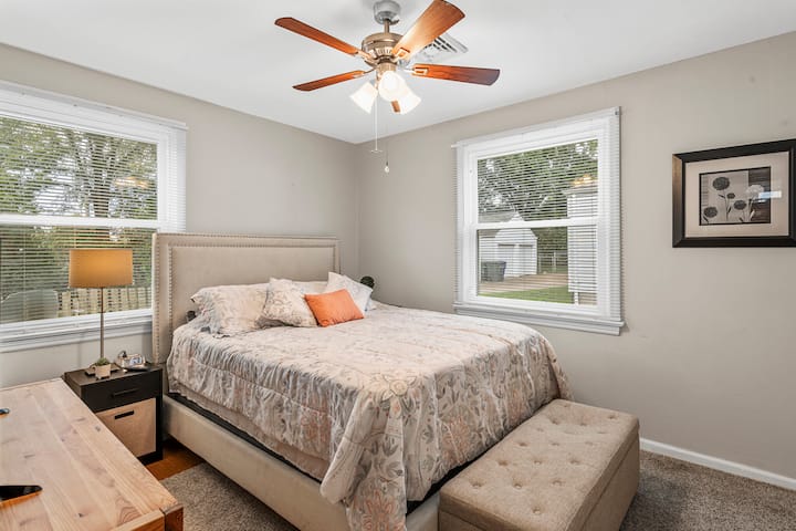 2 Bedroom, W/d In Unit, Ez Parking, All One Level - St. Louis, MO