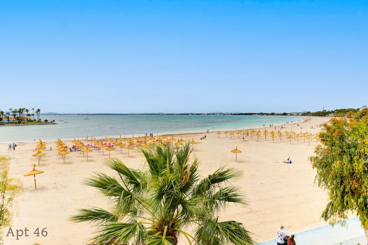 Beautiful Carabela Beach-side Apartment With Pool - Alcúdia