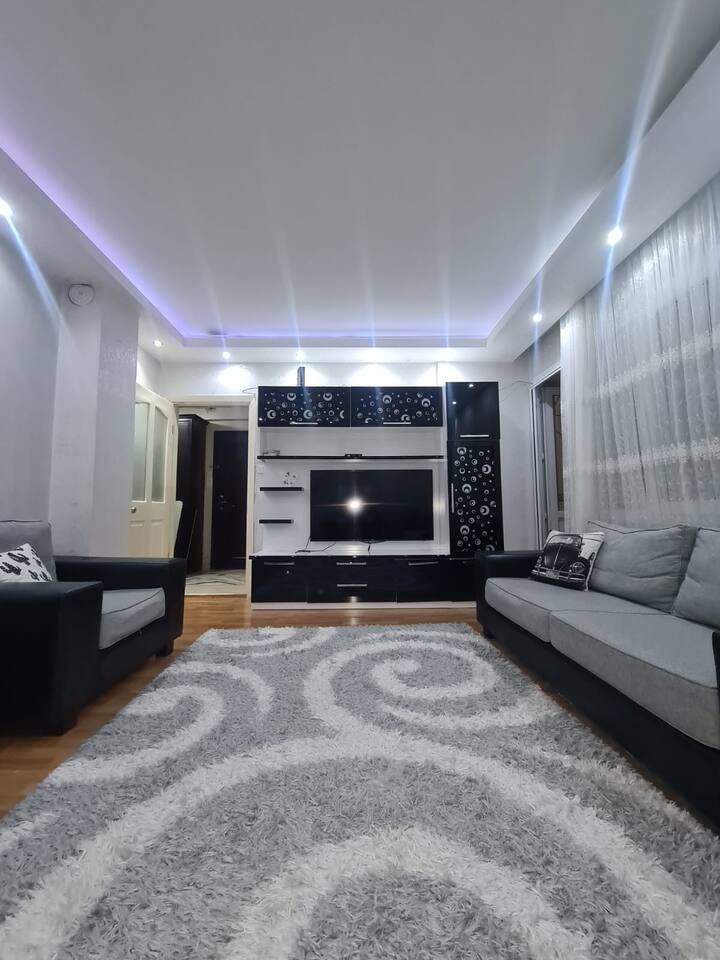 2+1 Bahçelievler Full Eşyalı - Esmirna