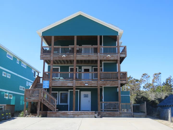 Sea Biscuit- Pool, Sleeps 26, Pool Table, And More - Nags Head, NC