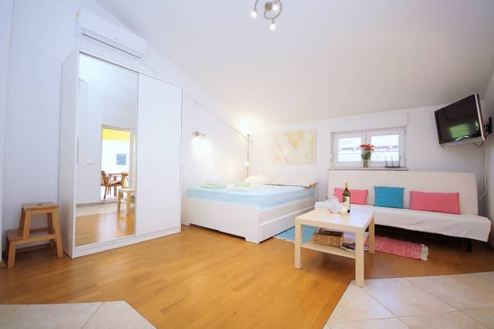Cozy Studio Near The Beach - Premantura