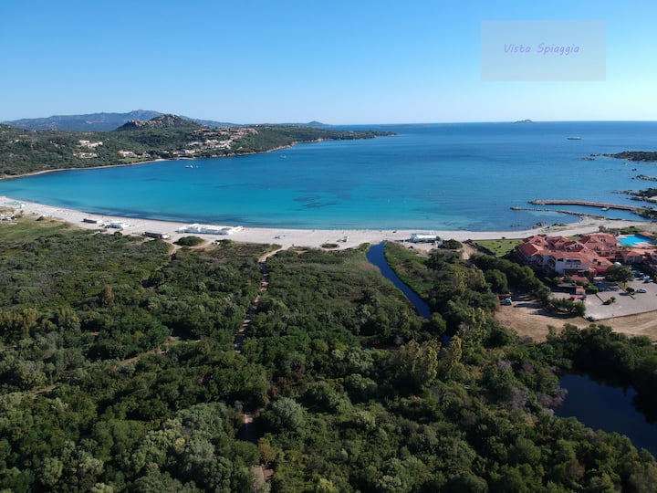 Euc 215_apartment, Surrounded By Greenery, With Sea View And Swimming Pool. - Golfo Aranci