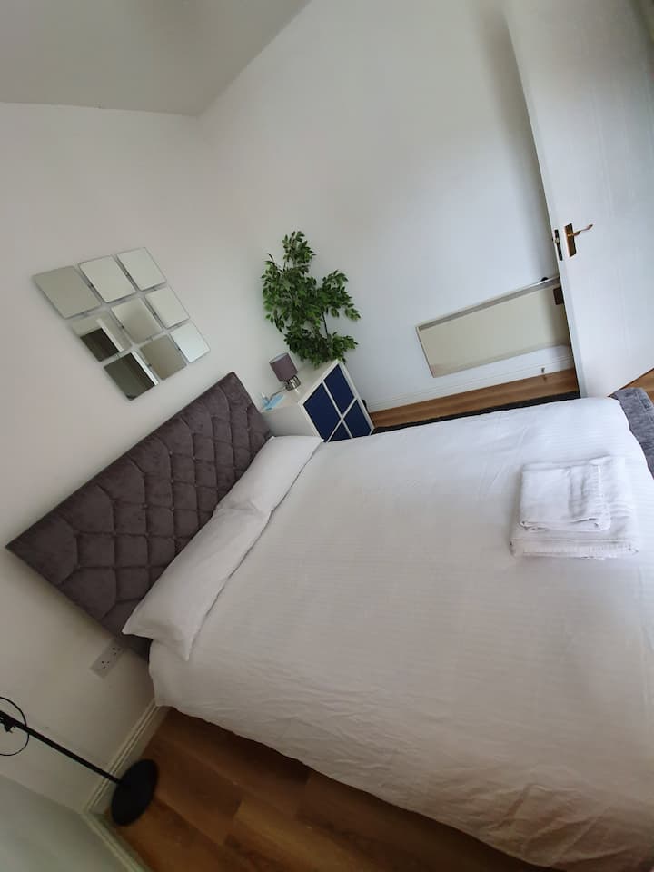 Dublin Holiday Rentals & Homes - County Dublin, Ireland | Airbnb